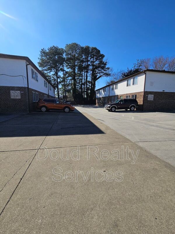 3511 Sewells Point Rd Apt A Norfolk, VA 23513 | Doud Realty Service, Inc.